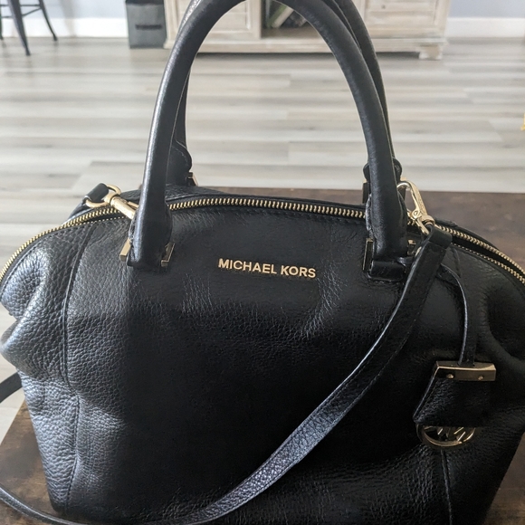 MICHAEL Michael Kors | Bags | Michael Kors Large Riley Satchel Purse ...